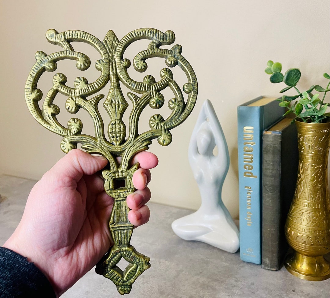 Vintage Wilton Solid Brass Gold Trivet Key Shaped, Boho Style Brass Hot ...