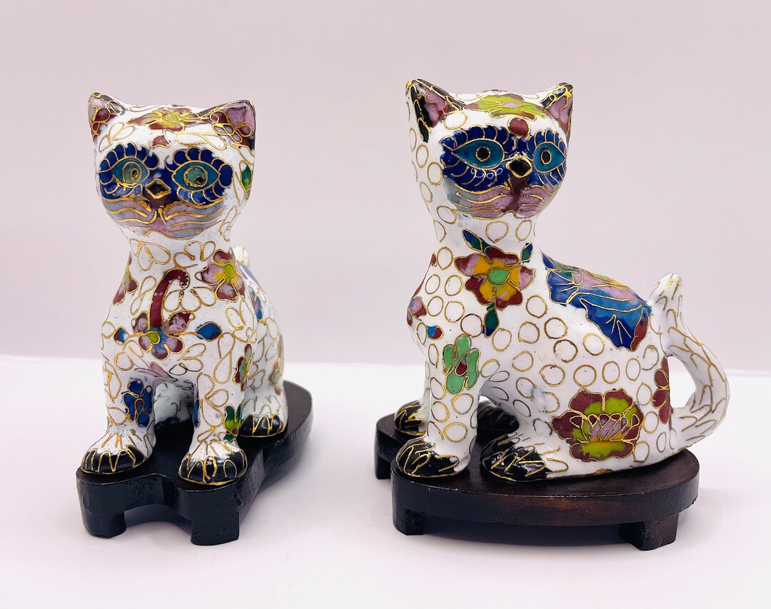 Adorable Vintage Pair of Chinese Cloisonne Cat Figurines With Stands ...