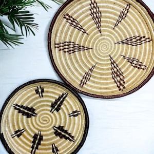 Vintage Bohemian Pair of African Hand Woven Rwanda Sisal Fiber Coil ...