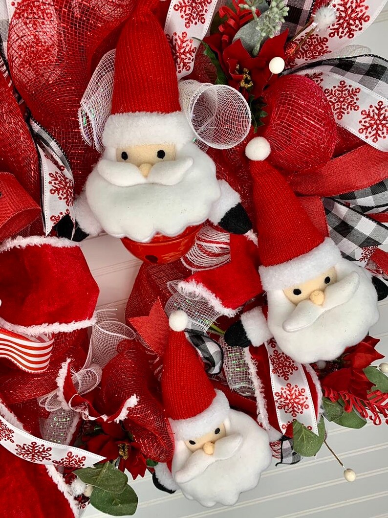 Red and White Santa Wreath, Holiday Christmas Deco Mesh Wreath ...