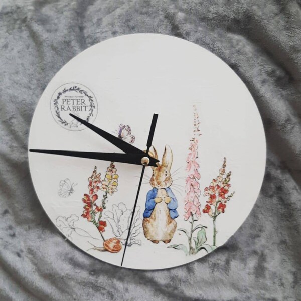 Peter Rabbit Clock - Etsy