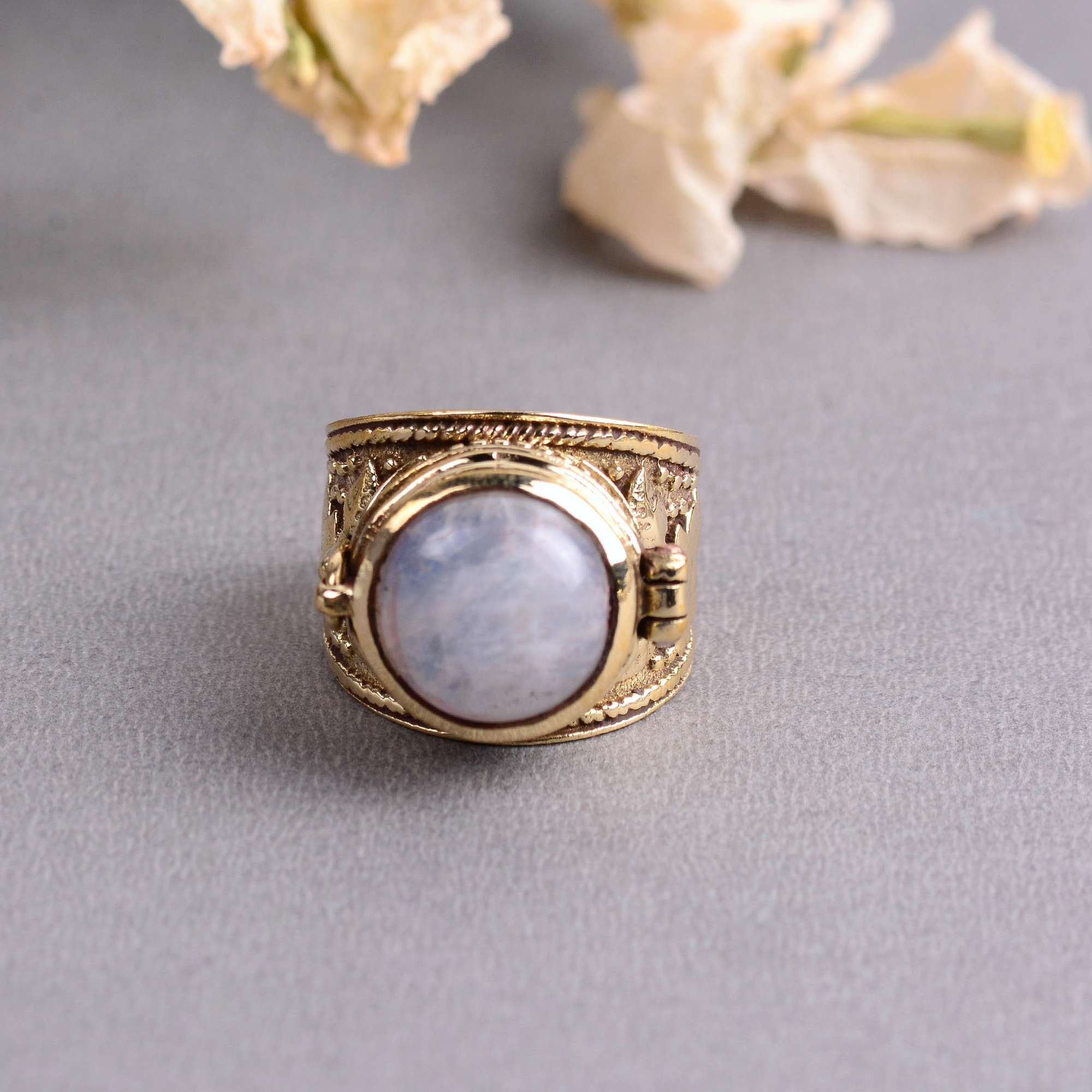 Natural Moonstone Poison Ringhandmade Poisoner Ringpill Box - Etsy