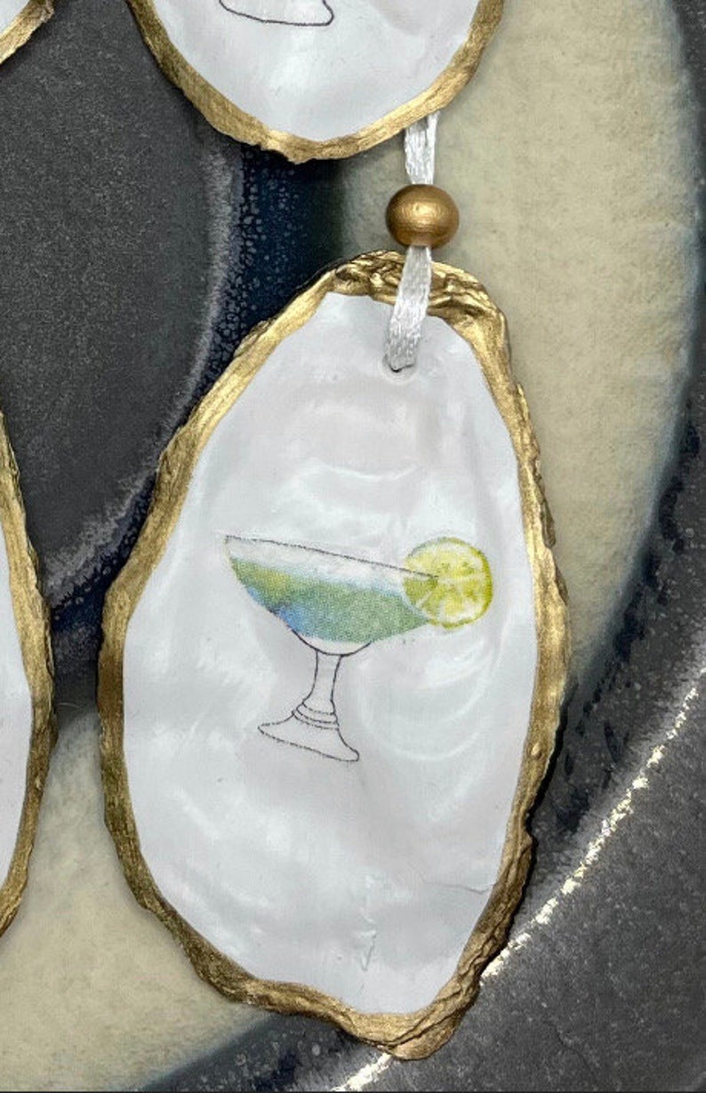 Boxed Set Oyster Shell Christmas Ornament Set, Cocktail Design - Etsy