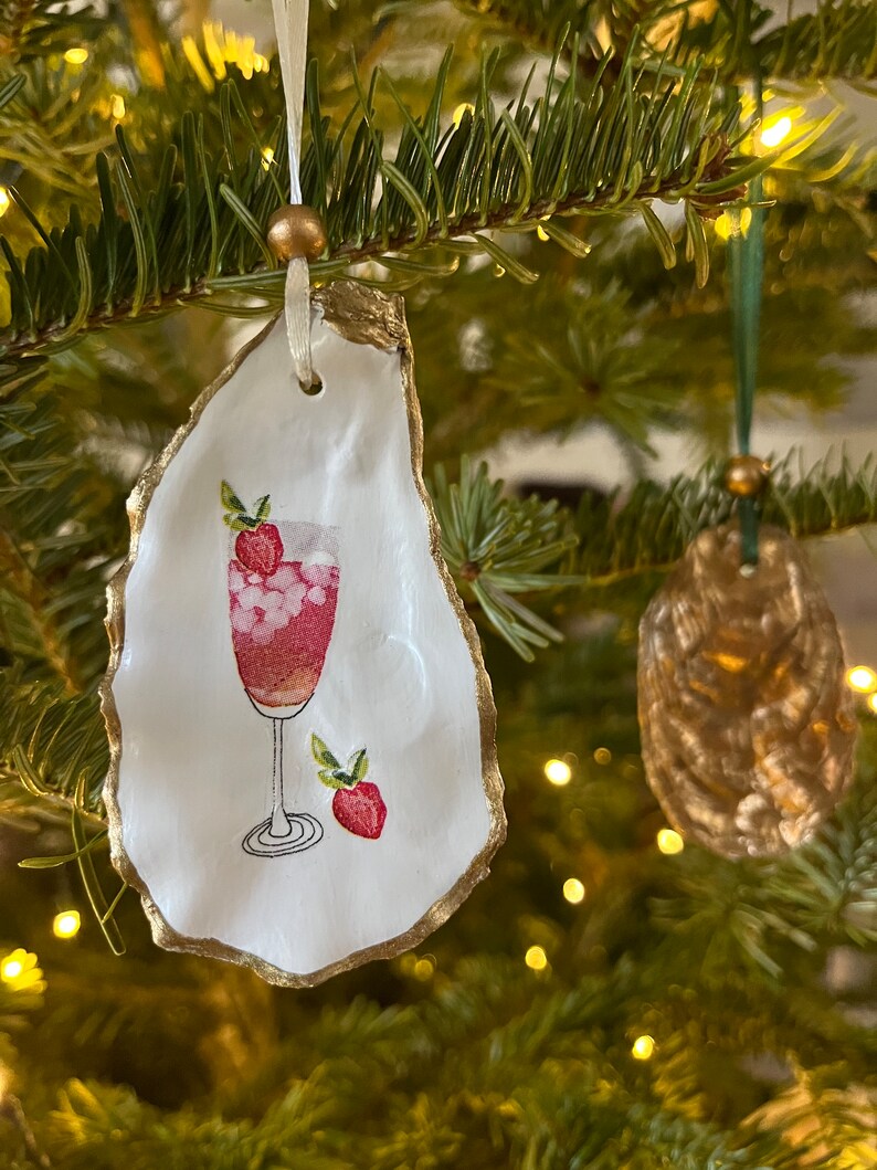 Boxed Set Oyster Shell Christmas Ornament Set, Cocktail Design - Etsy