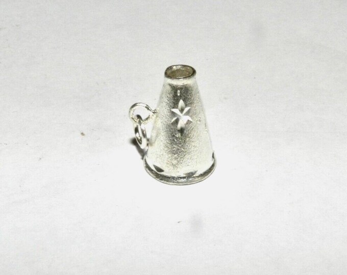 Silver Megaphone Charm ~ Cheerleader ~ Vintage ~ Diamond Cut ~ Gift ...