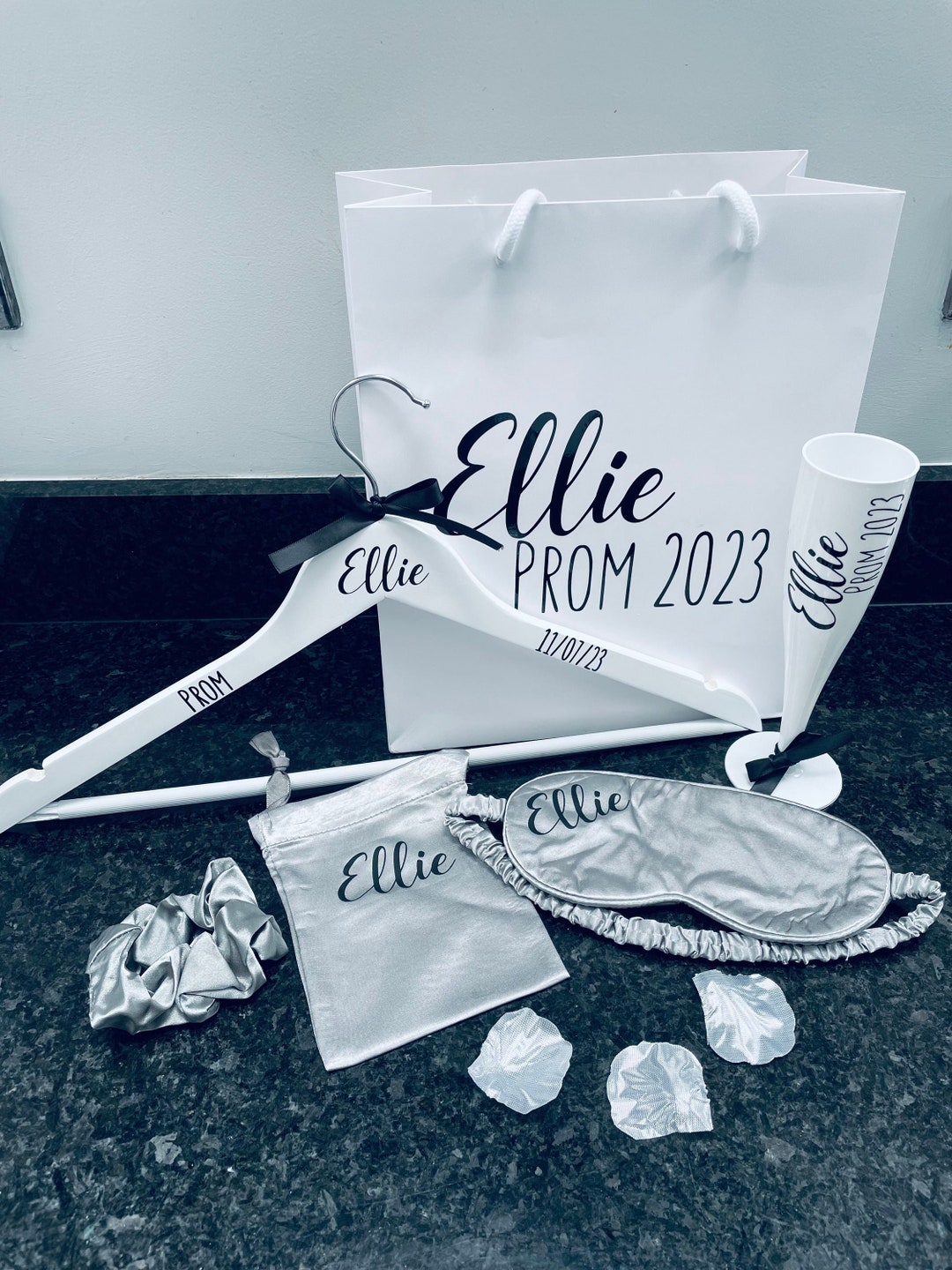 Personalised Prom Gift Set, Prom 2024 Hamper, Gift Bag, Hanger, Flute ...