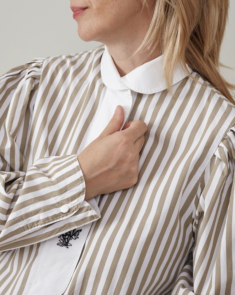 Vintage White Shirt With Stripes Pattern Contrasting White Collar And