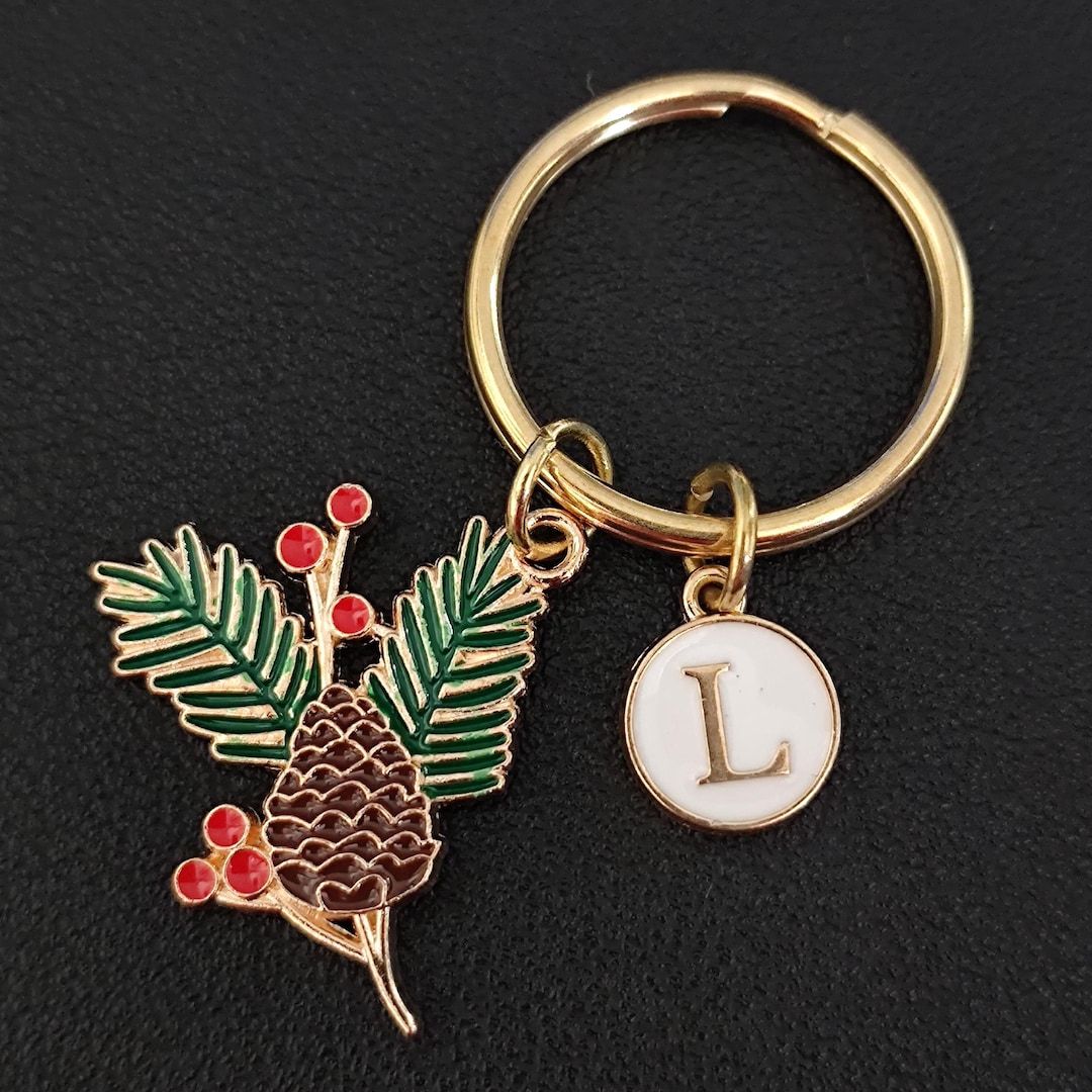 Personalized Pine Cone Keychain Gift - Etsy