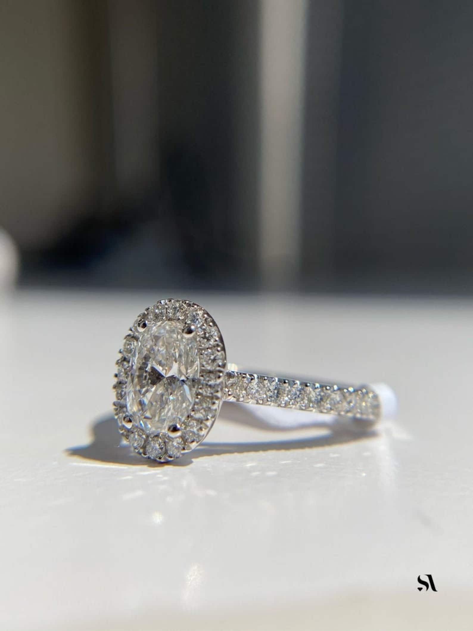 2 Carat Oval Diamond Engagement Ring Oval Halo Diamond Ring - Etsy