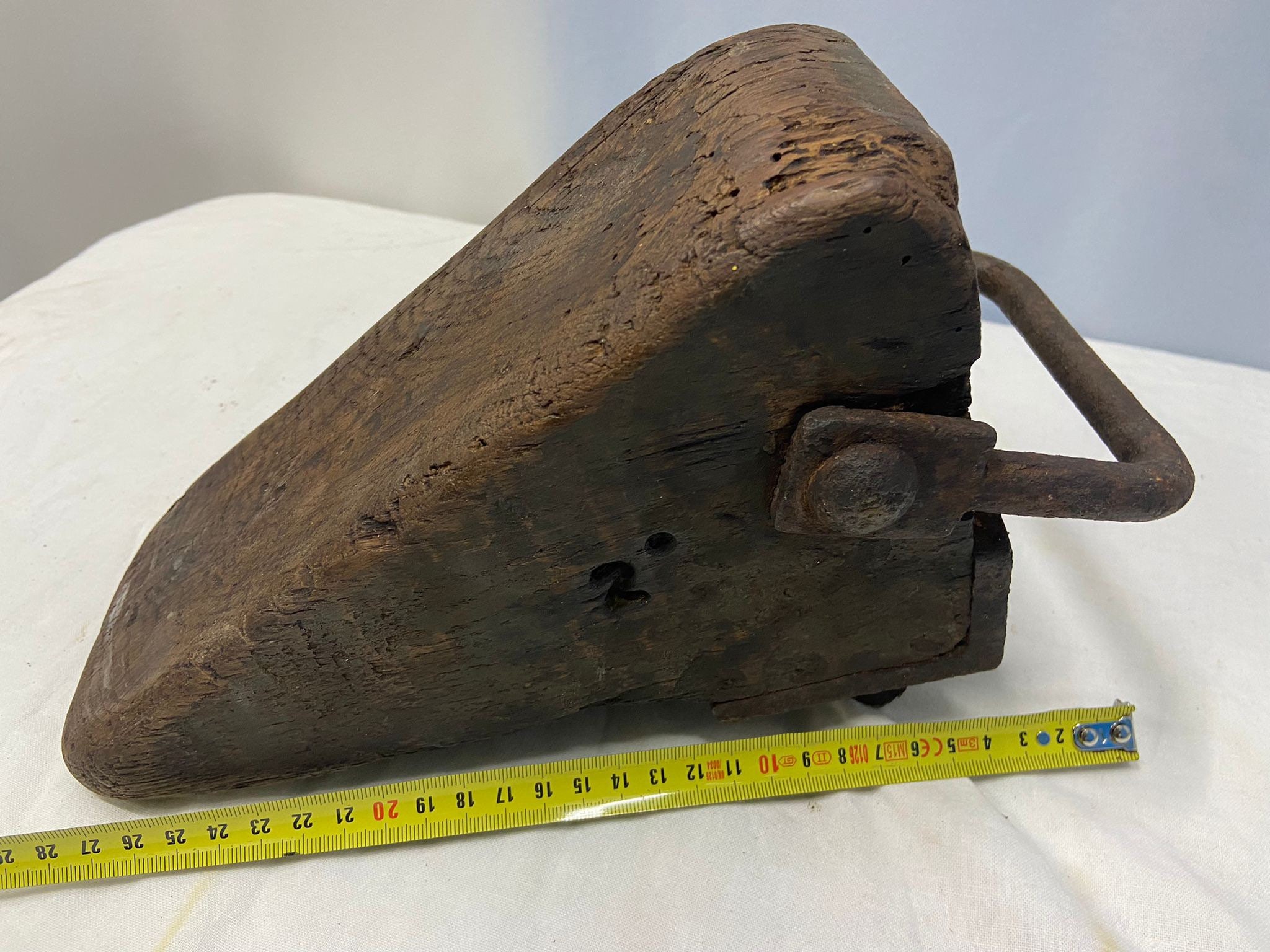 60 vintage Ancient rare Wedge for vintage cars wood and iron years 50 ...