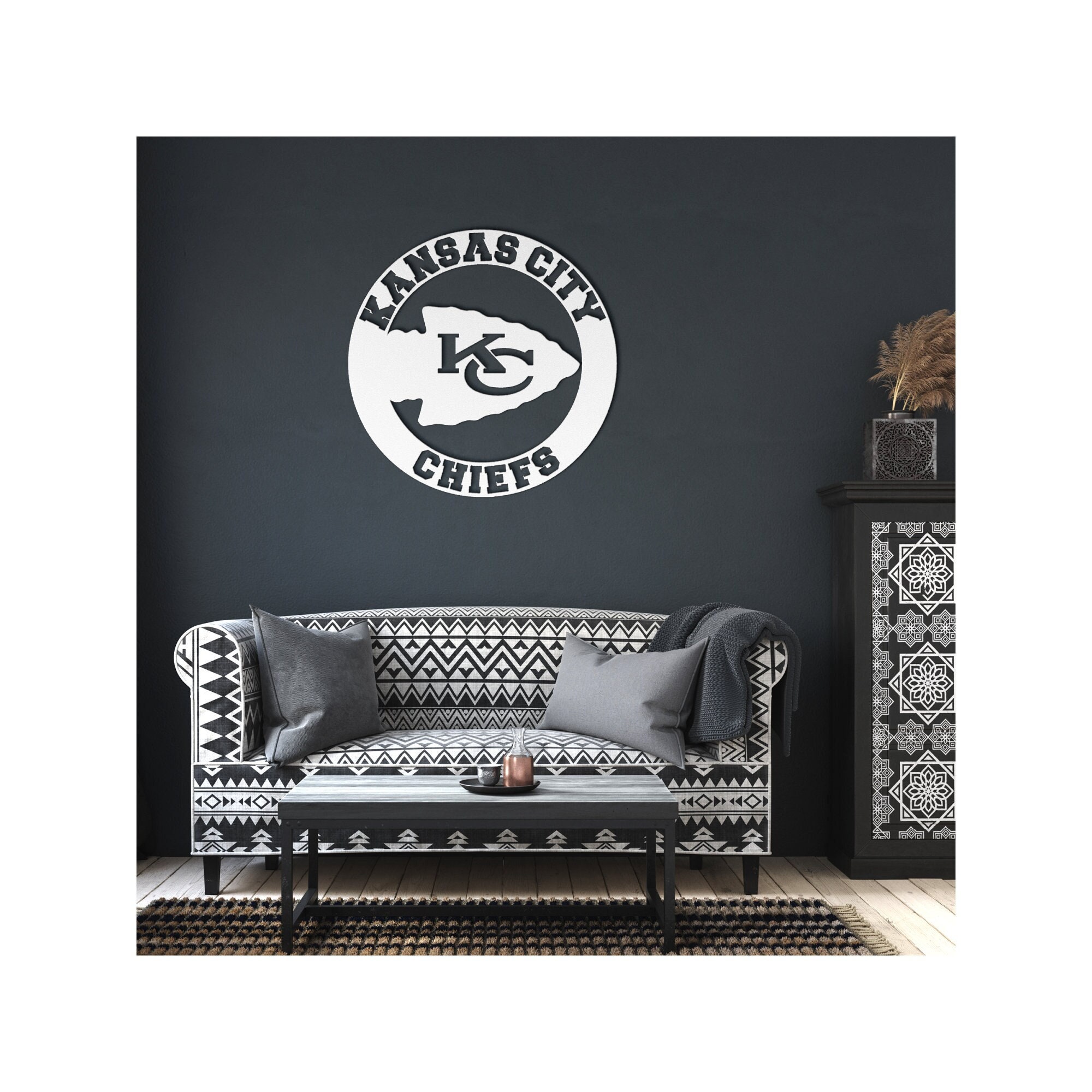 Kansas City Chiefs Wall Decor: Circular Metal Sign With Official Logo ...