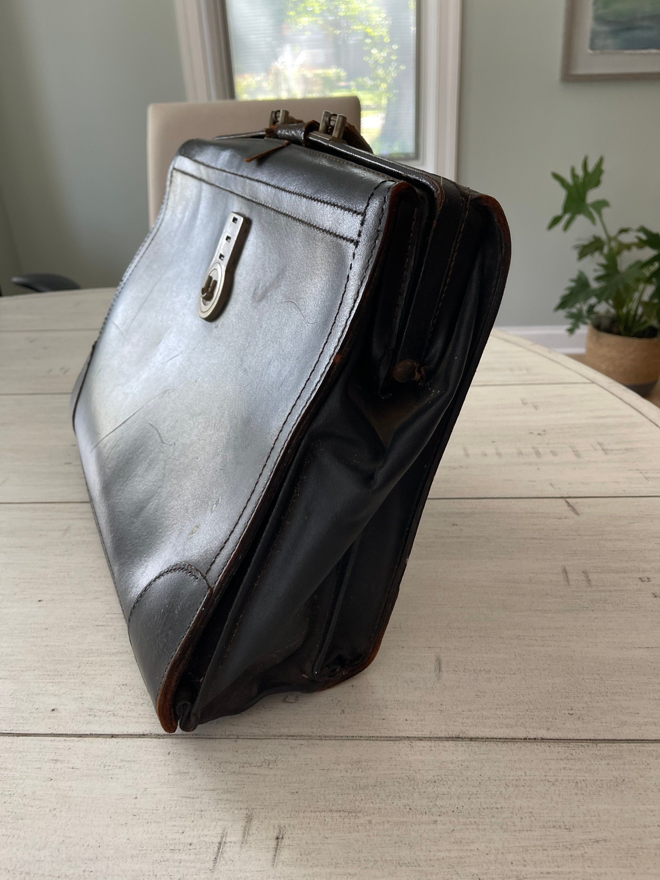 Vintage Leather Doctor's Medical Bag / Old Doctor Satchel - Etsy