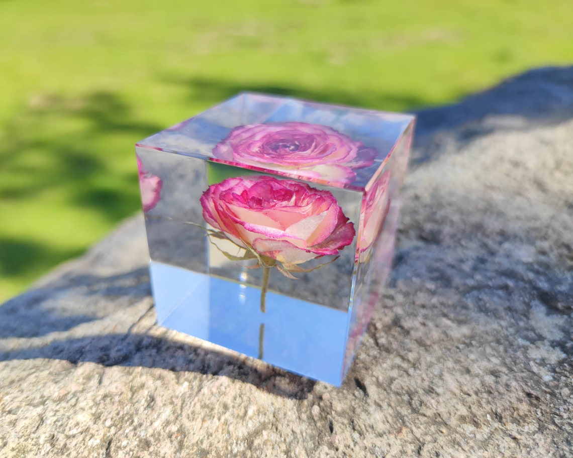 Imperfect Real Flower Resin Resin Paperweight Resin Cube - Etsy