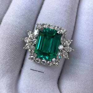 Luxury Emerald Antique Ring, Emerald Cut Emerald Good Bespoke ...