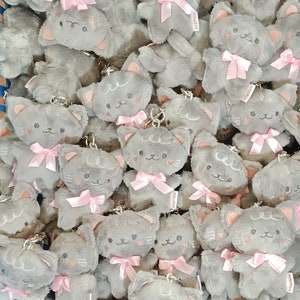 Pepper Cat Plush Keychain | Kawaii Cat Keychain, Plush Keyring, Plushie ...