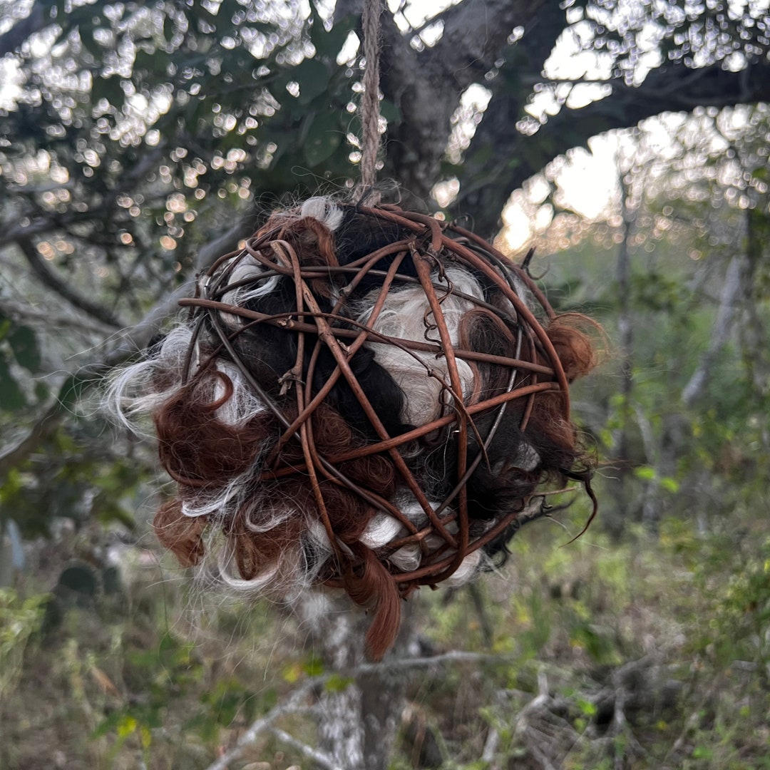 Alpaca Fiber Nesting Ball: Handmade Bird Nest Material - Etsy