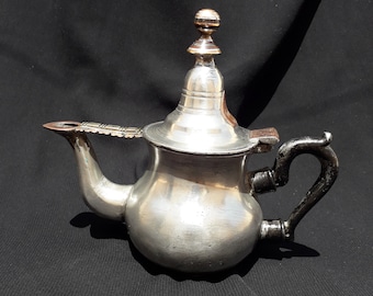 African Teapot - Etsy Canada