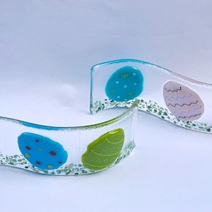 Fused Glass Easter Eggs ~ Easter ~ Spring Curved Glass Eggs in Grass ...