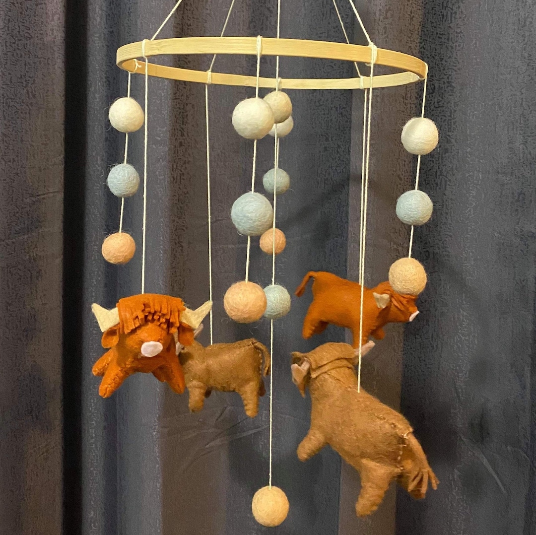 Highland Cow Baby Mobile - Etsy