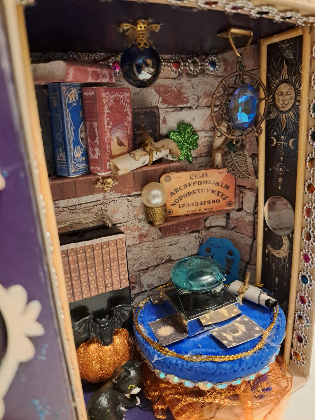 Lightened Fortune Teller Diorama Room, Halloween Diorama, Halloween ...