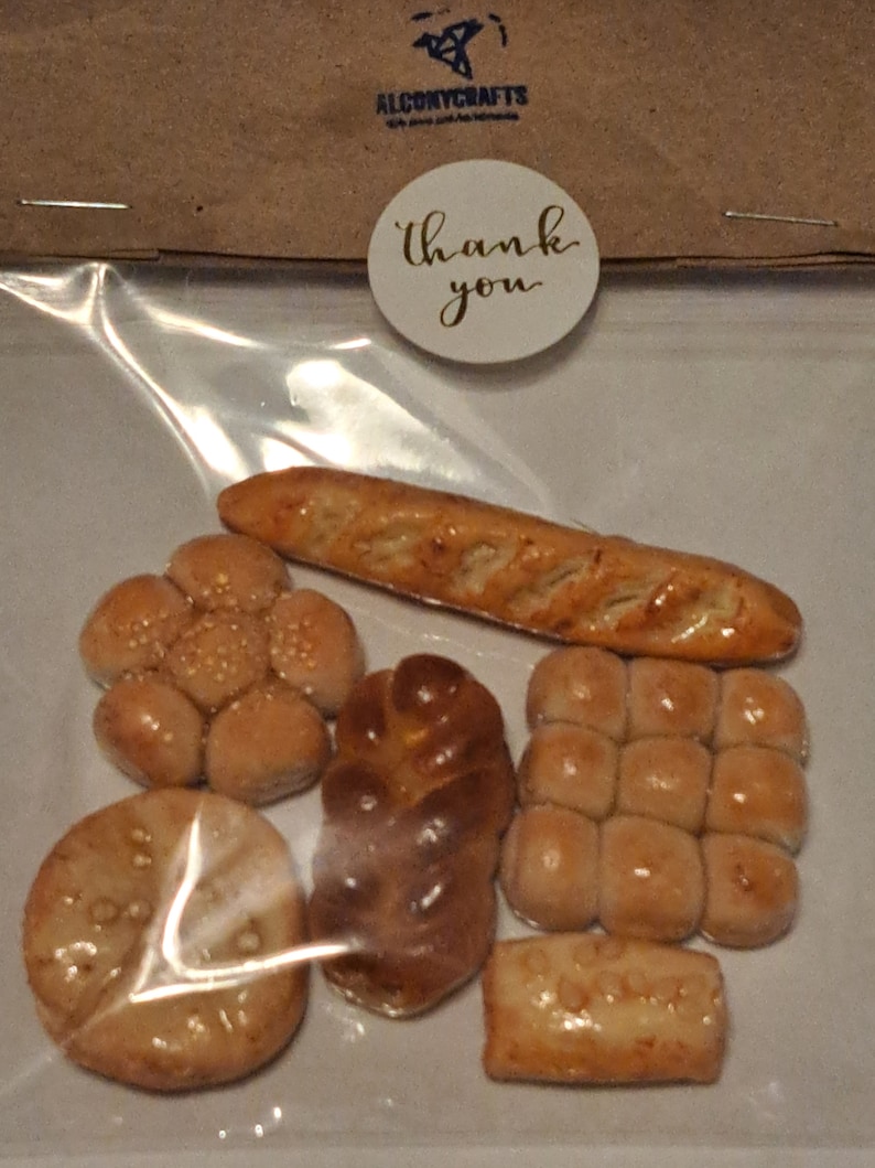 Dollhouse Breads, Miniature Bread Handcrafts, Miniature Bakery Dolls ...