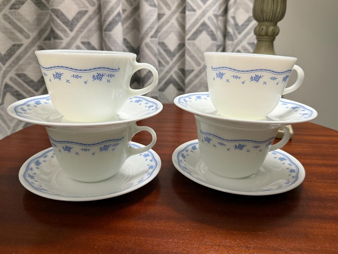 Vintage 1980s Pyrex Morning Blue Cups & Corelle Saucers Set of 4 - Etsy