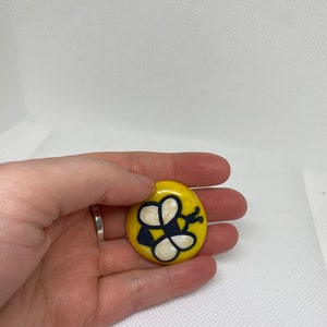 Bumble Bee Pocket Hug, Glass Fidget Pebble, Uplifting Present, Bumble ...