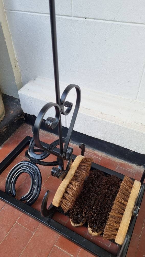 Bespoke Shoe Cleaning Station - Etsy