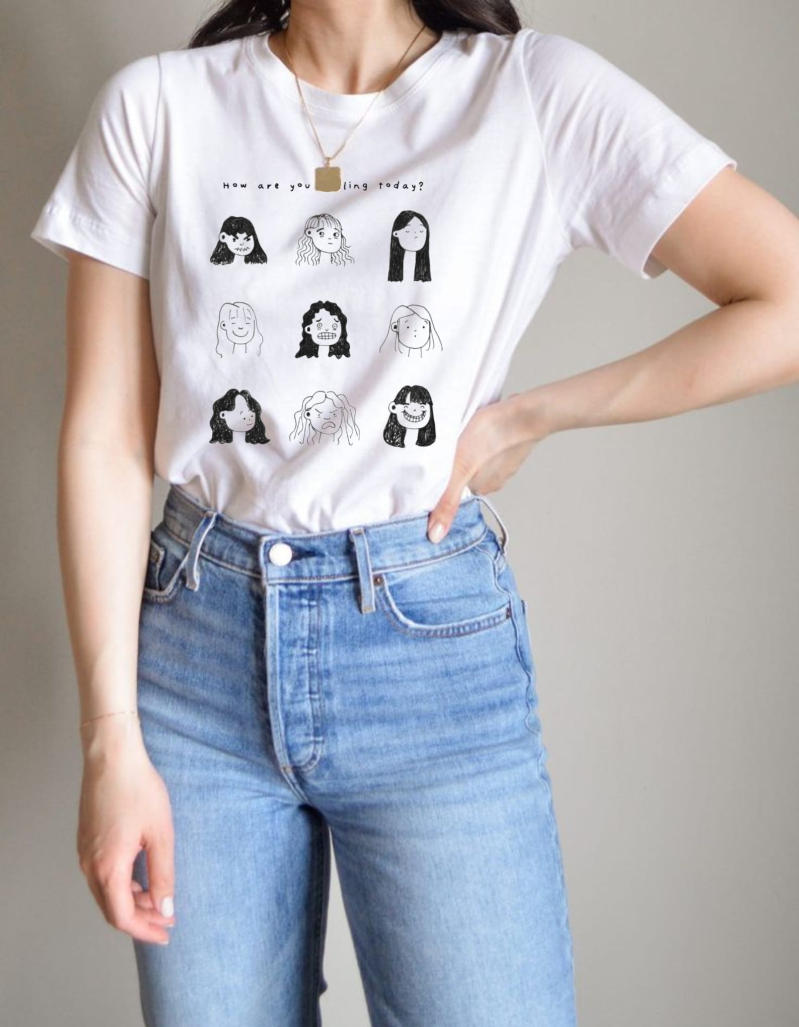 Chic Tee: Stylish Women's Vintage Graphic Shirt Trendy Retro Fashion ...