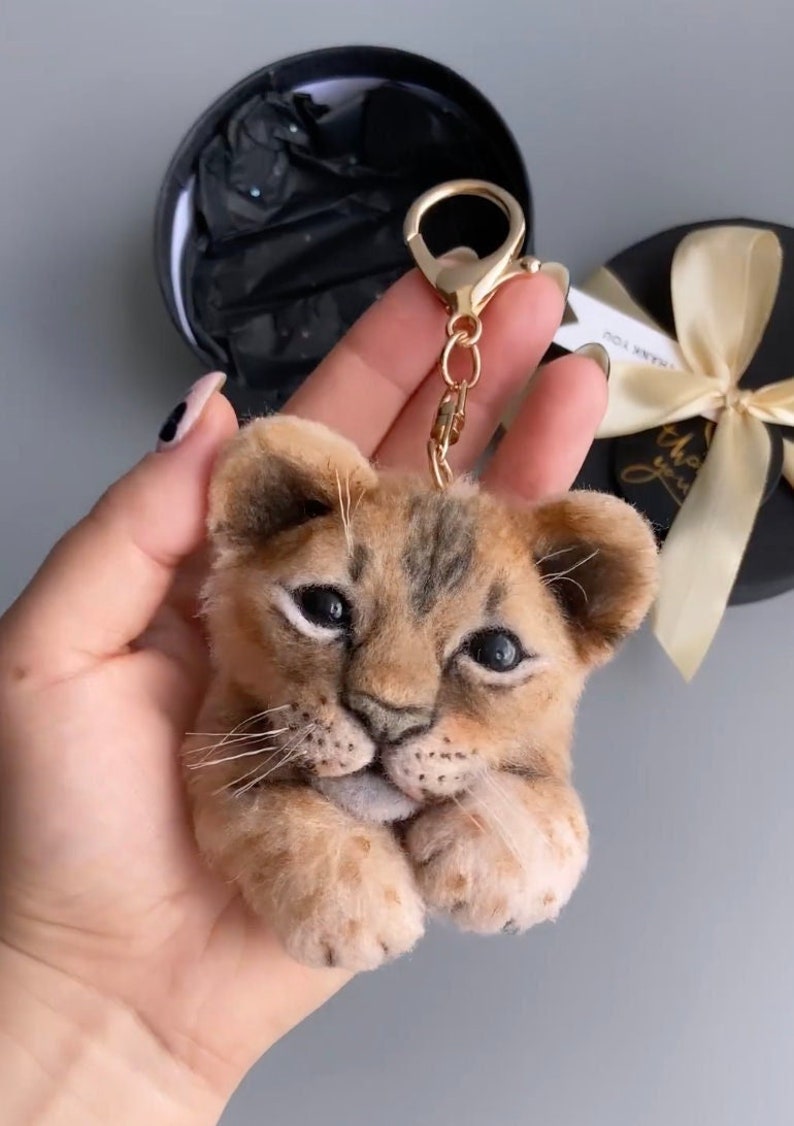 LION KEYCHAIN From PHOTO, Car Charm, Lion Face Brooch, Lion Portrait ...