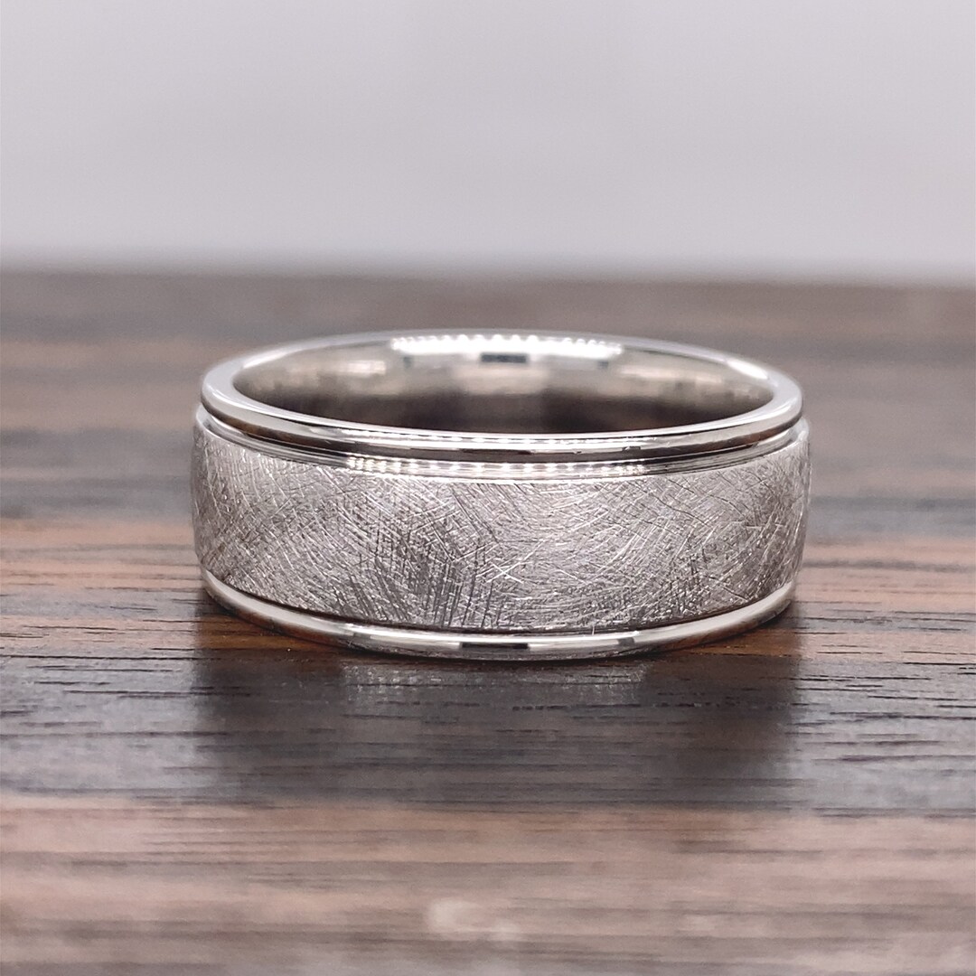 14K Gold Men's Distressed Finish Wedding Band (8MM) | 14K Rustic ...