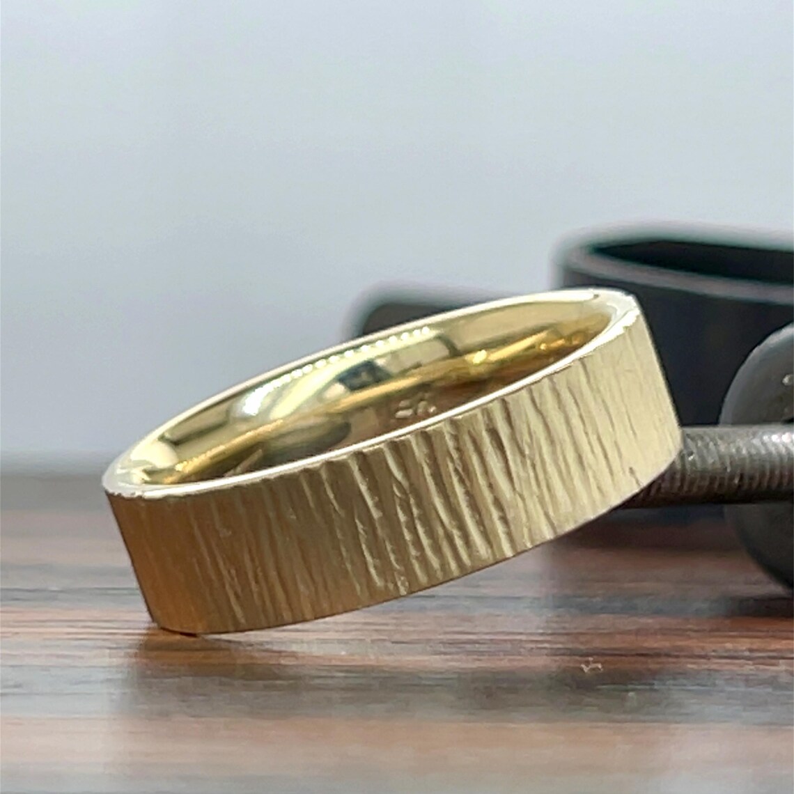 14K Gold Men's Tree Bark Wedding Band 6MM | 14K Men's Wedding Band ...