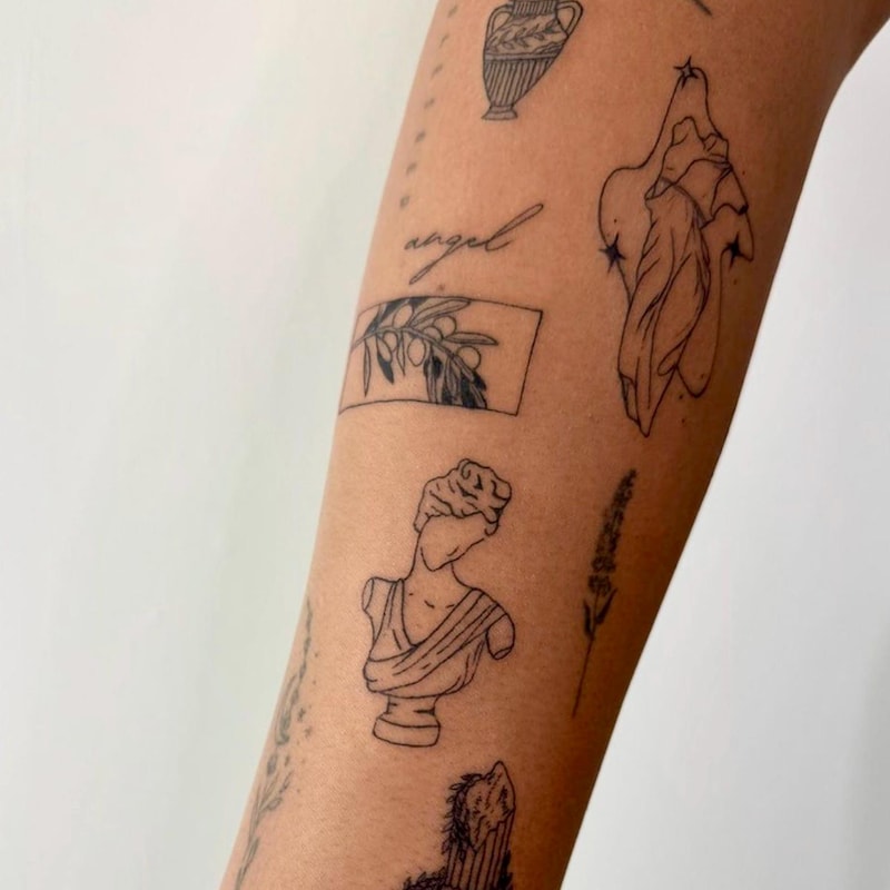 Tattoo Floral Commission - Etsy