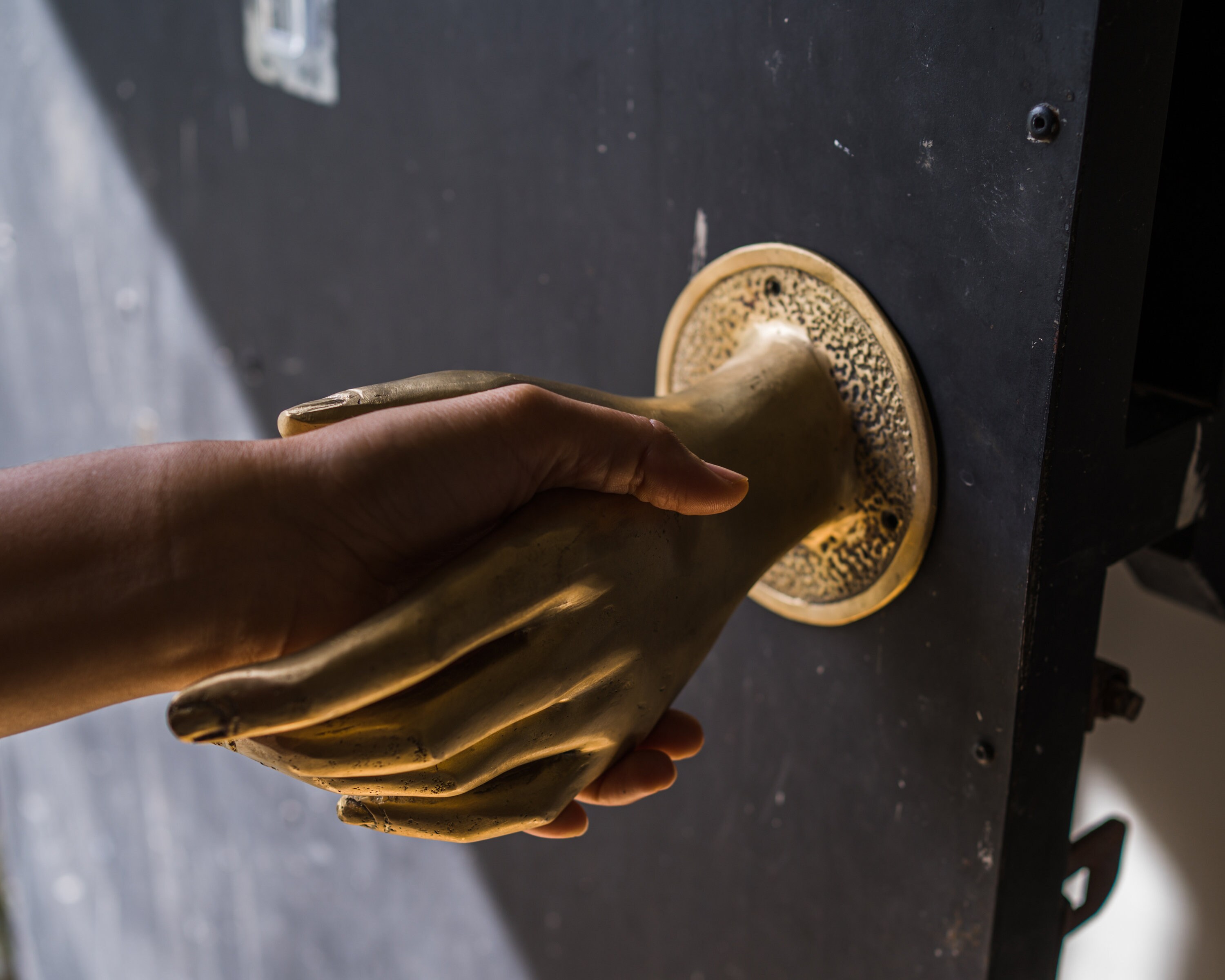 Pull Brass Door Handle Hand 1:1 Hand Size Hand Shake Door - Etsy UK