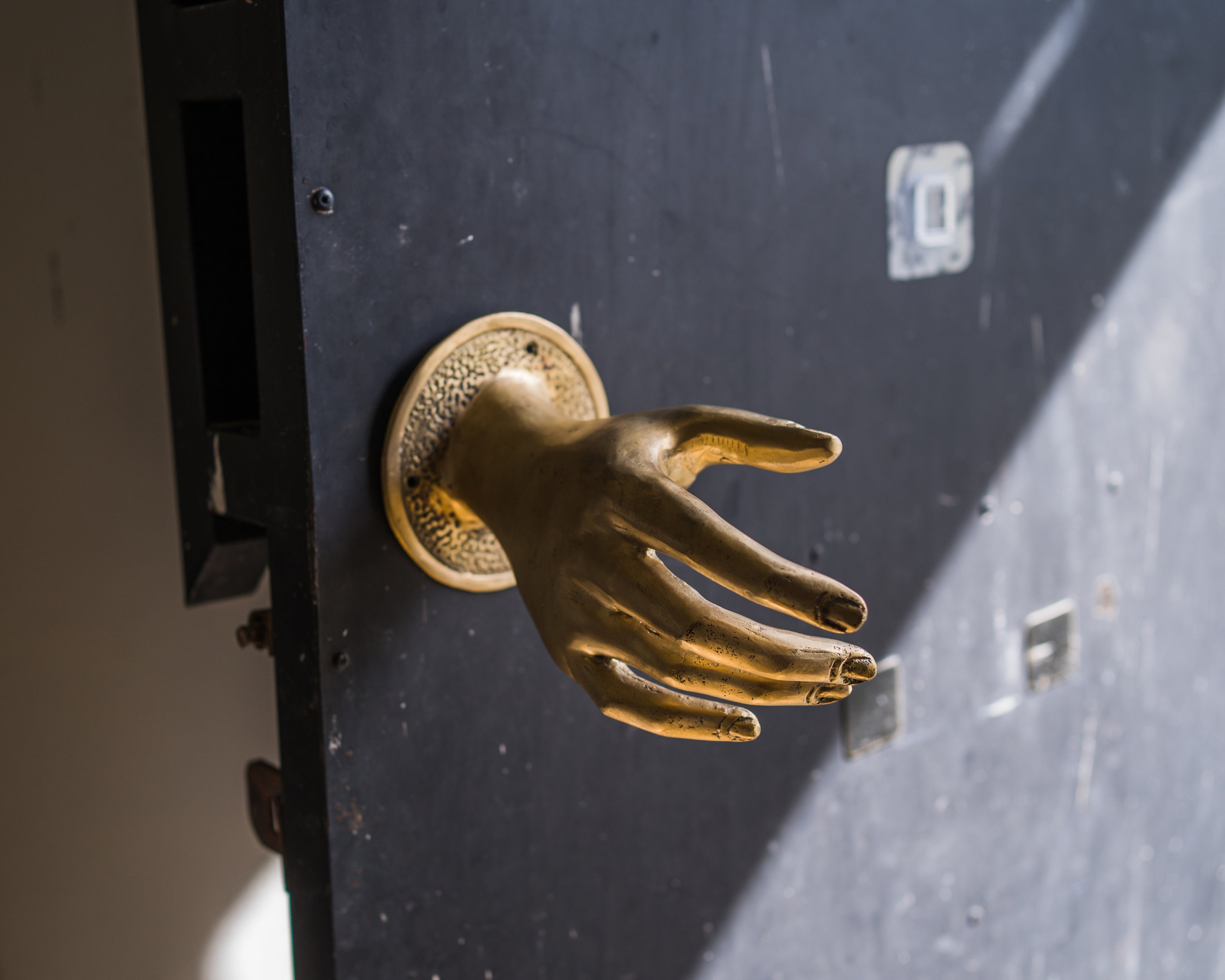 Pull Brass Door Handle Hand 1:1 Hand Size Hand Shake Door - Etsy UK