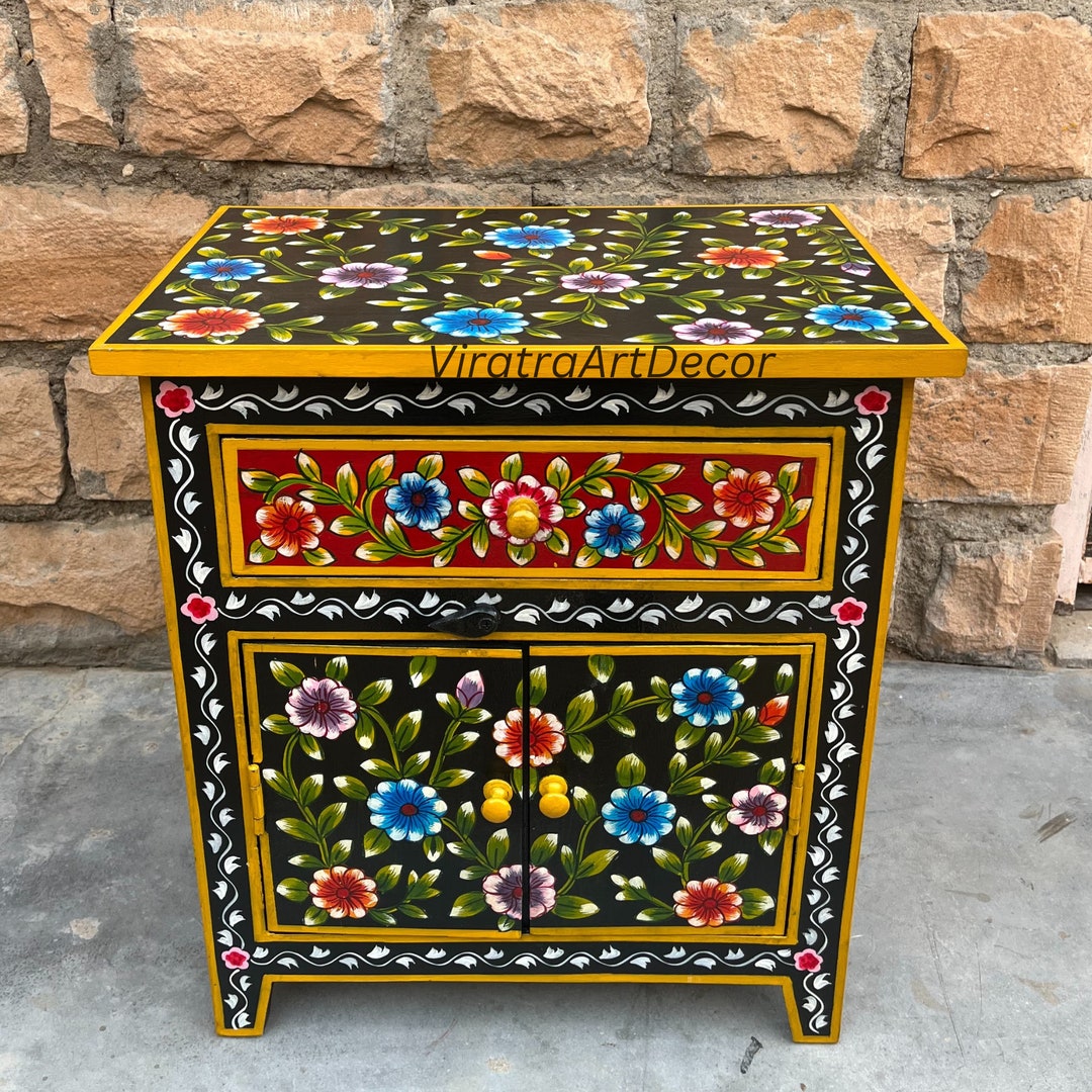 Wooden Indian Handpainted Rajasthani Polished Bedside Table With 2 Door ...