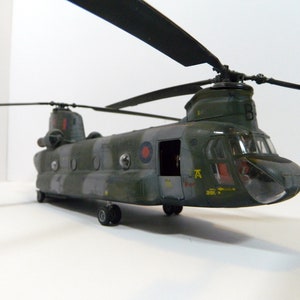 1/48 Scale Chinook - Scale Model Professionally Built to Order - Etsy