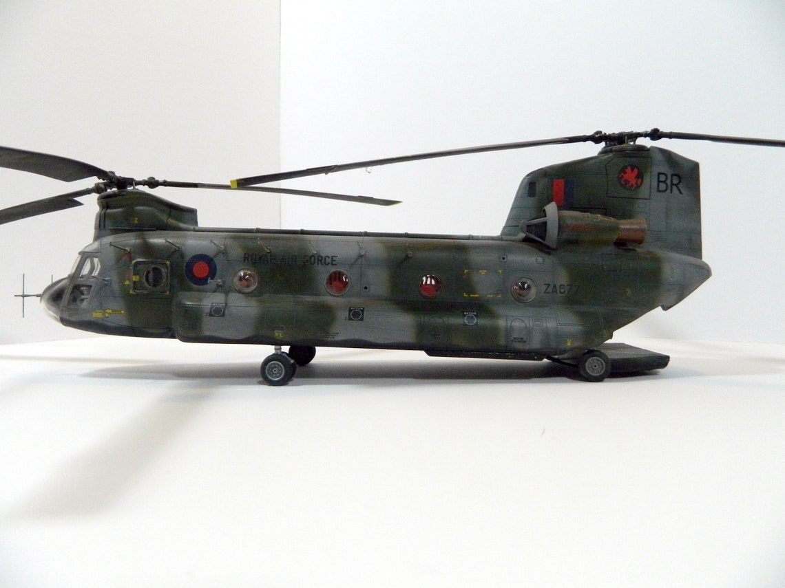 1/48 Scale Chinook Scale Model Professionally Built to Order - Etsy