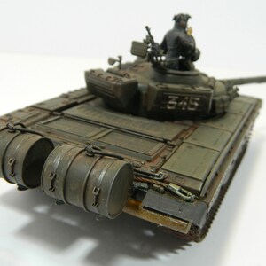 1/35 Scale Soviet T-72 Tank - Professionally Built Scale Model - Etsy