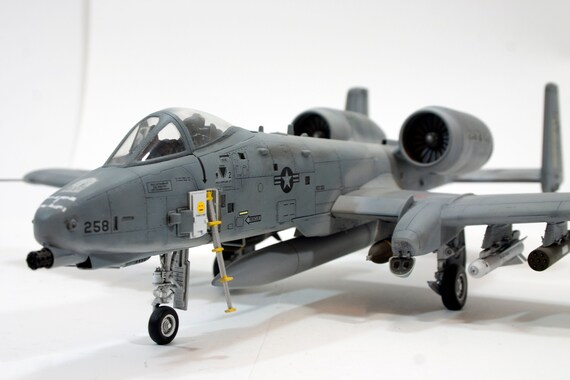 Toys & Hobbies Airfix Fairchild A-10 Thunderbolt 2 Fighter Plane-1/72 ...
