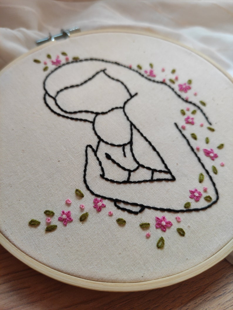 Motherhood / Embroidery / Mother and Baby/ Love - Etsy