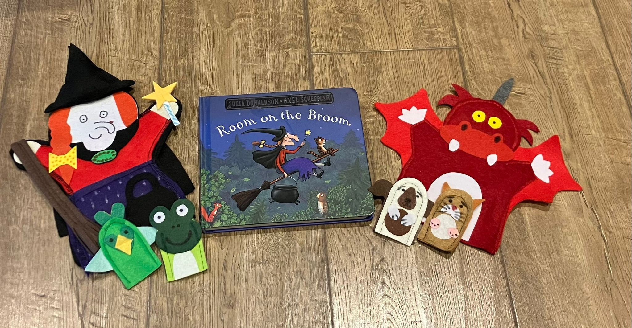 Room on the Broom Puppet Set - Etsy UK