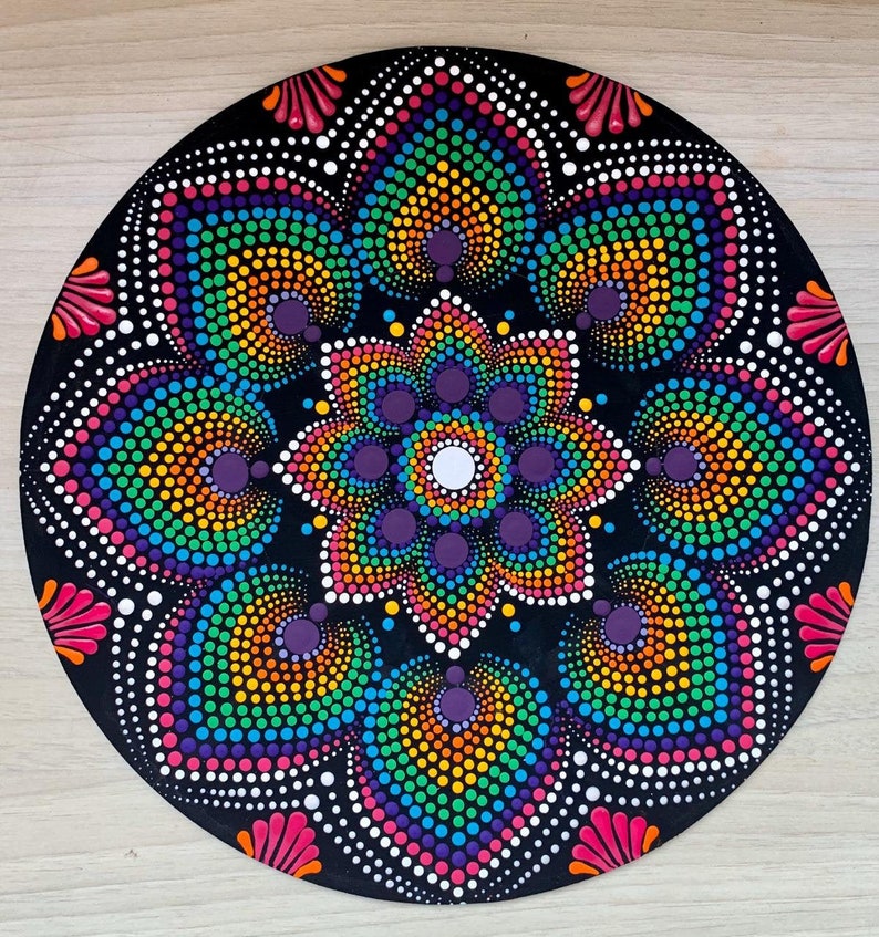Mandalas Made With Pointillism Technique. Points of Love and Light! - Etsy