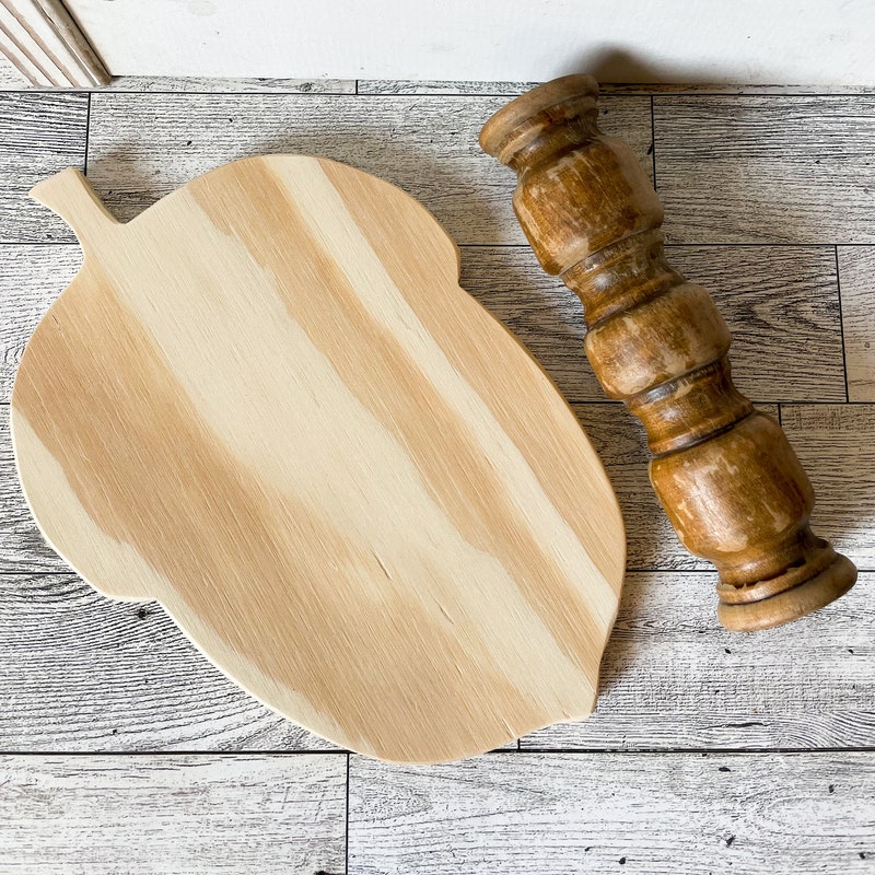 Wooden Acorn Carving - Etsy