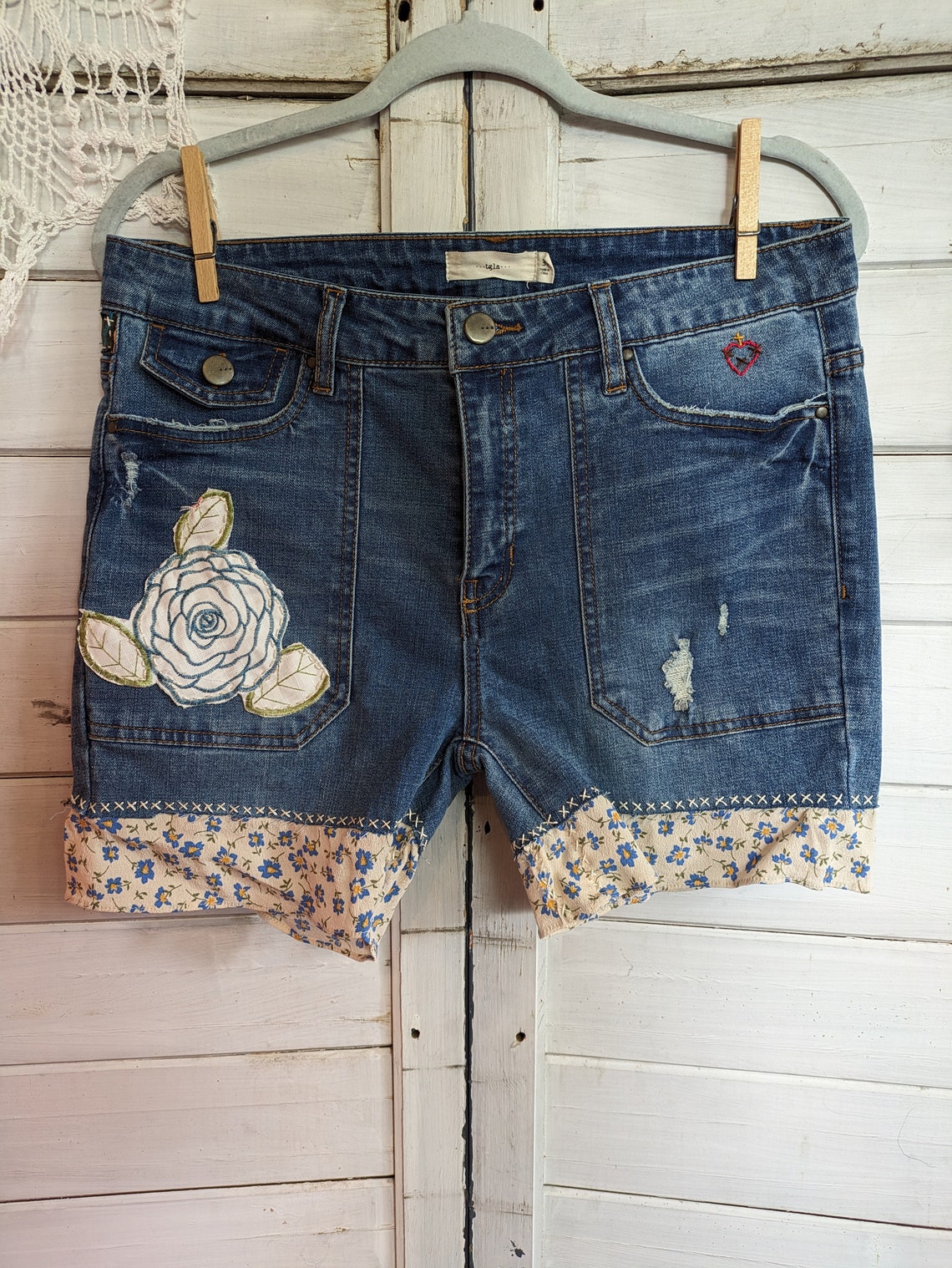 Women's Denim Blue Floral Ruffled Upcycle Shorts, Size 31 - Etsy