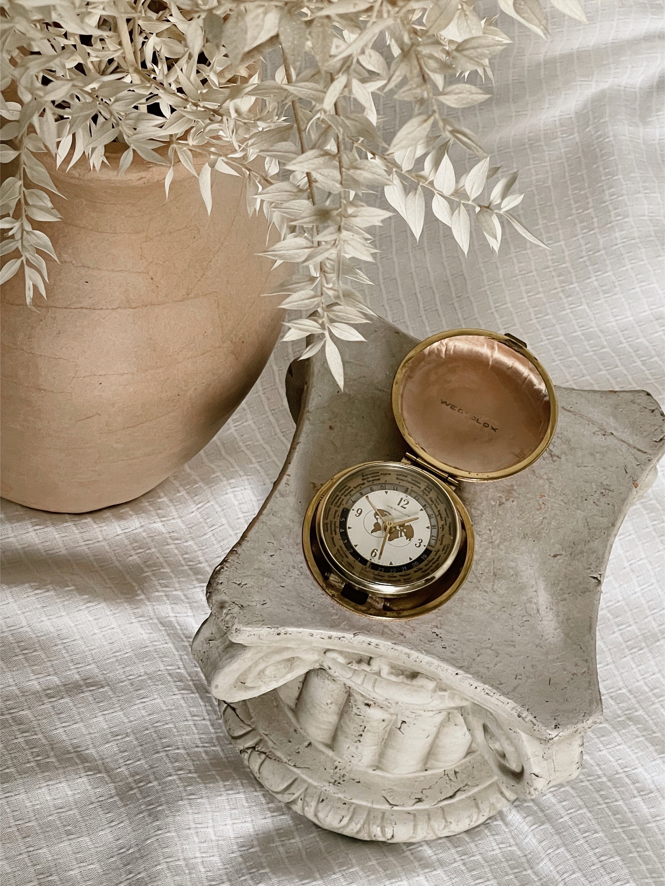 Vintage Travel Compass Alarm Clock - Etsy