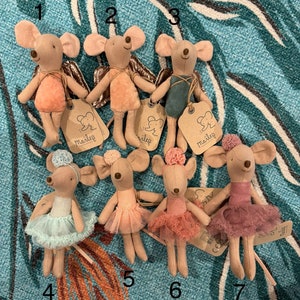 Medium Dollhouse in a Suitcase, Miniature Furniture in 1:12 Scale ...