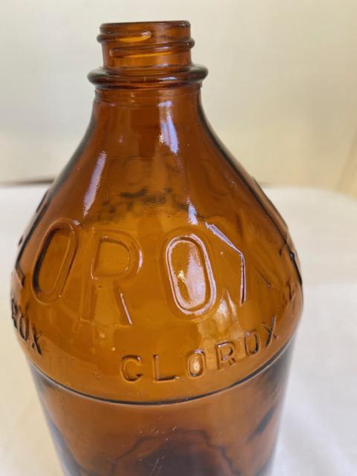 Vintage 1940s Amber Clorox Bottle 32 Oz. Embossed With CLOROX and 32 Oz. Around Neck. - Etsy