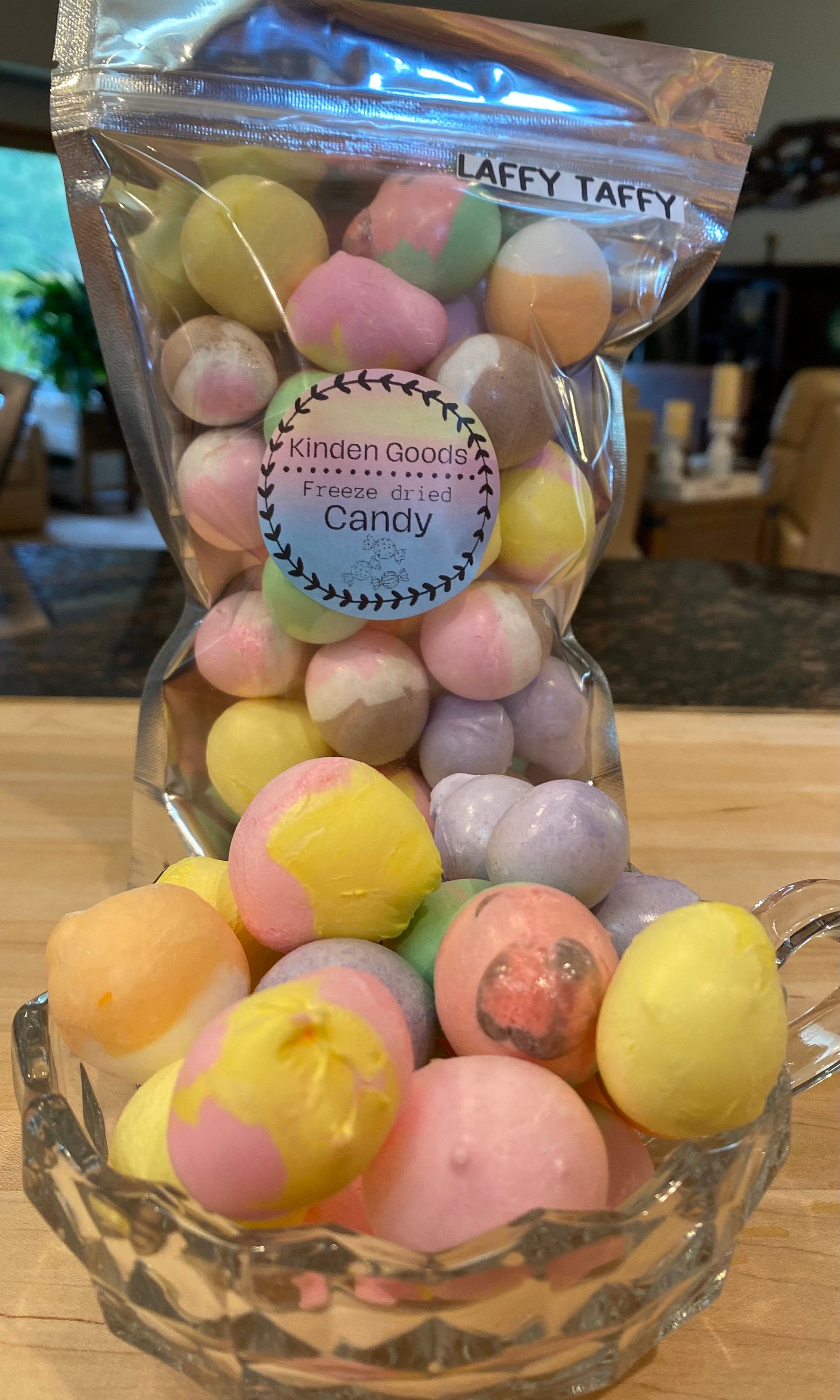 Freeze Dried Mixed Flavor Salt Water Taffy, Freeze Dried Candy, Space ...