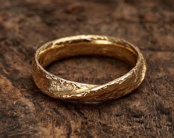 Organic Gold Mobius Gold Wedding Band - Etsy